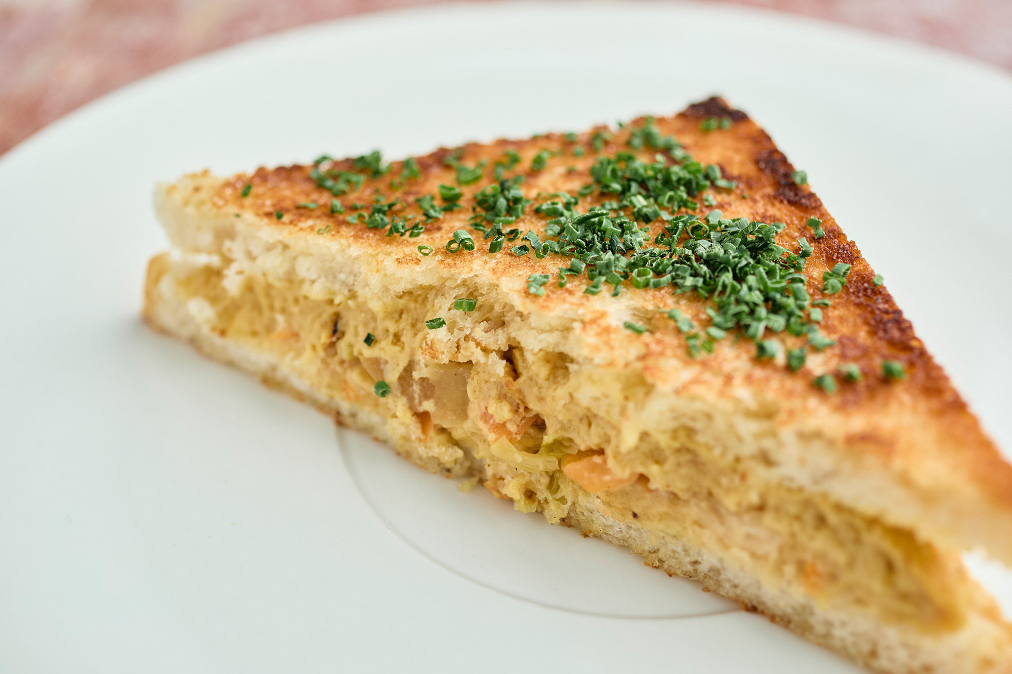 Veganer Käse selber machen: Ofenkäse & Sandwich zum Verlieben